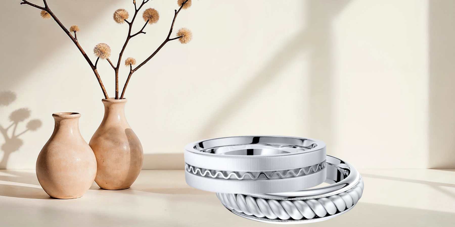How to Choose the Perfect Travel Ring? - Love Wedding Bands